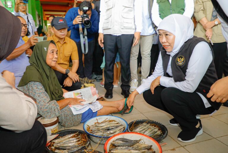Harga Bahan Pokok di Bojonegoro Stabil, Khofifah Sebut Daya Beli ...